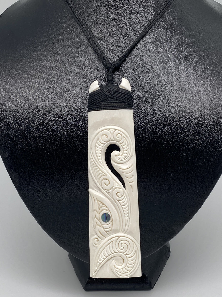 Authentic Māori Designs, Jewellery, and Gifts Shop