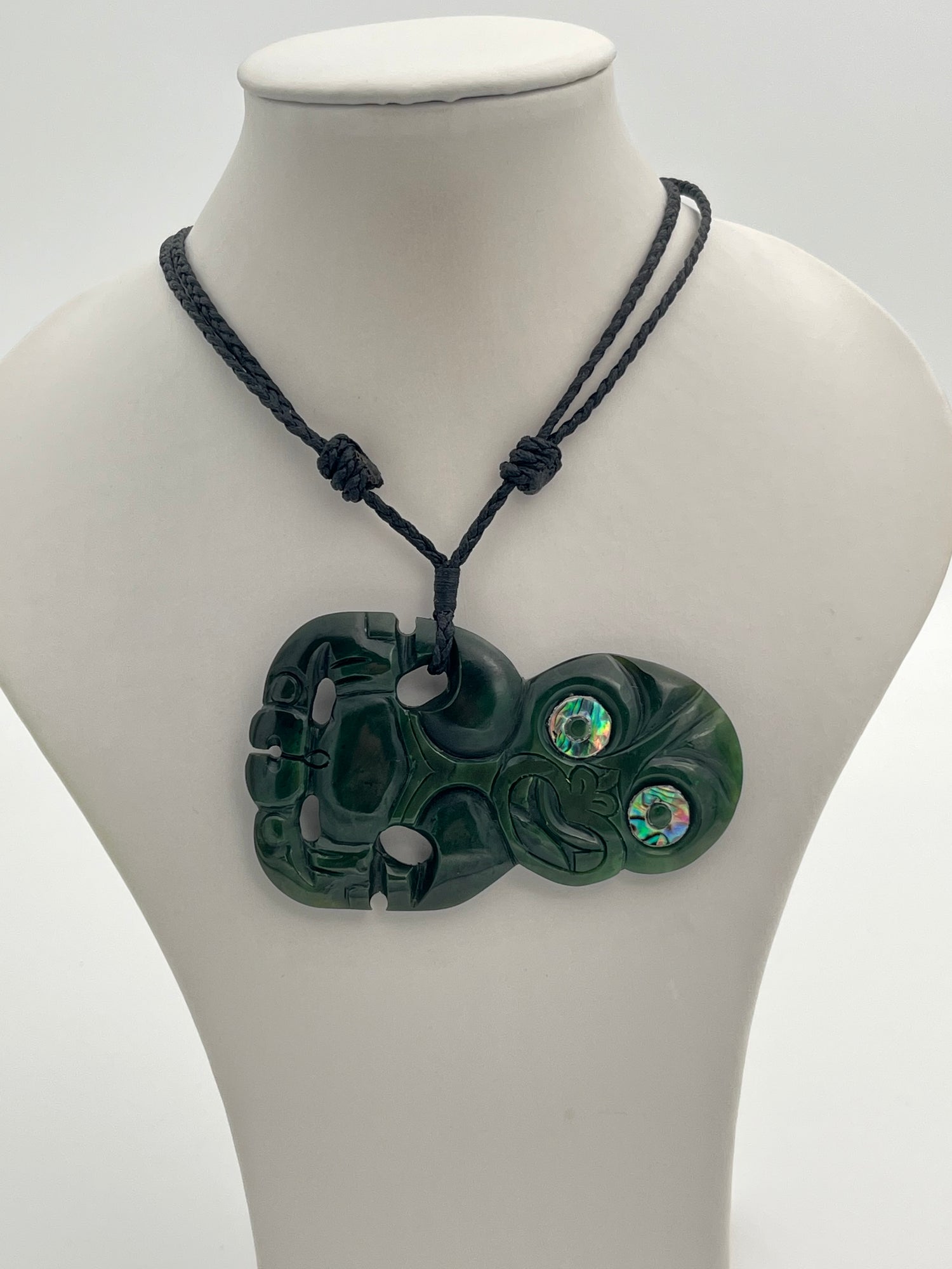 Authentic Māori Jewellery and Gifts – Māori by Design