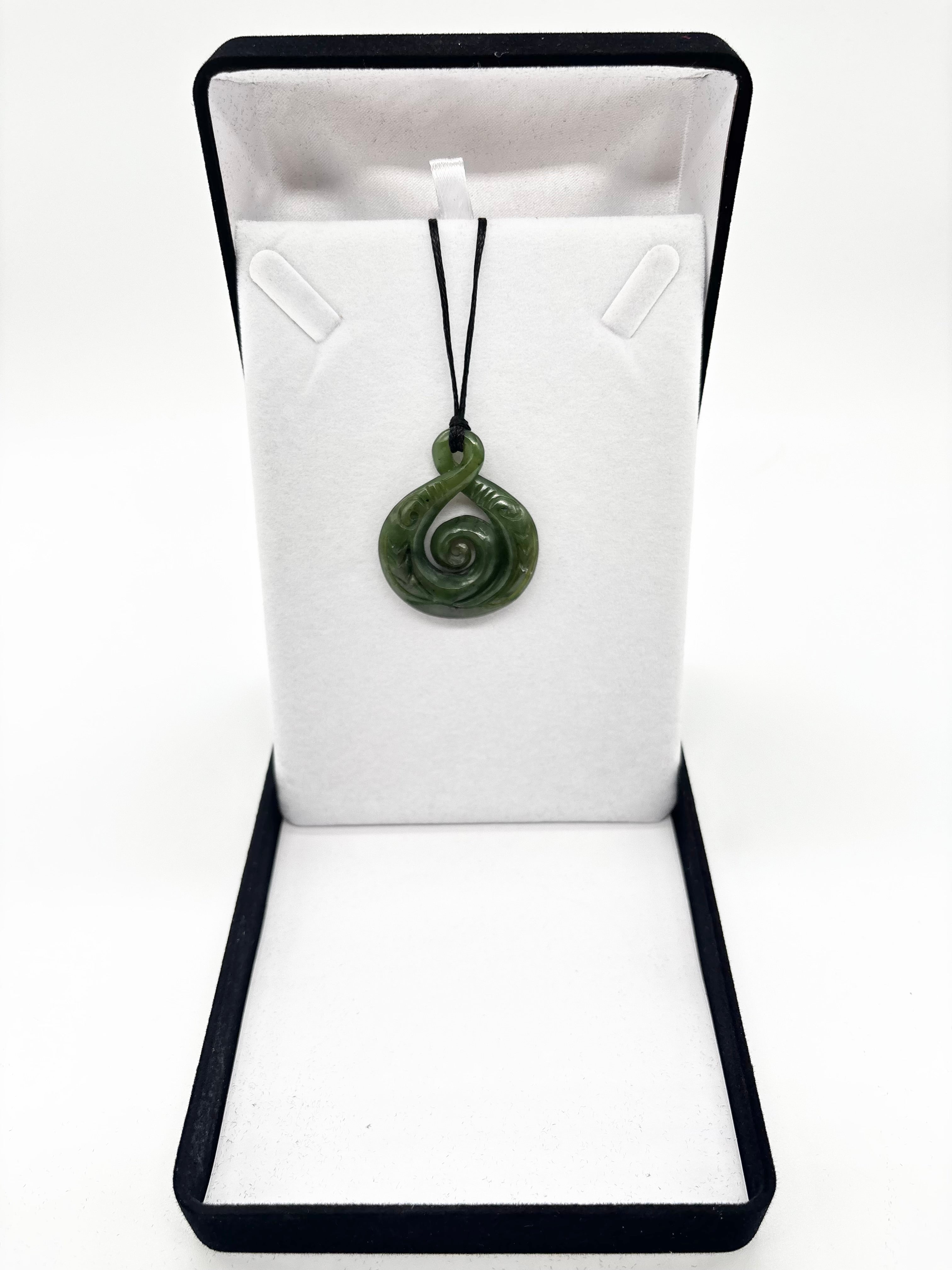 Double Twist Pounamu Necklace – Māori by Design