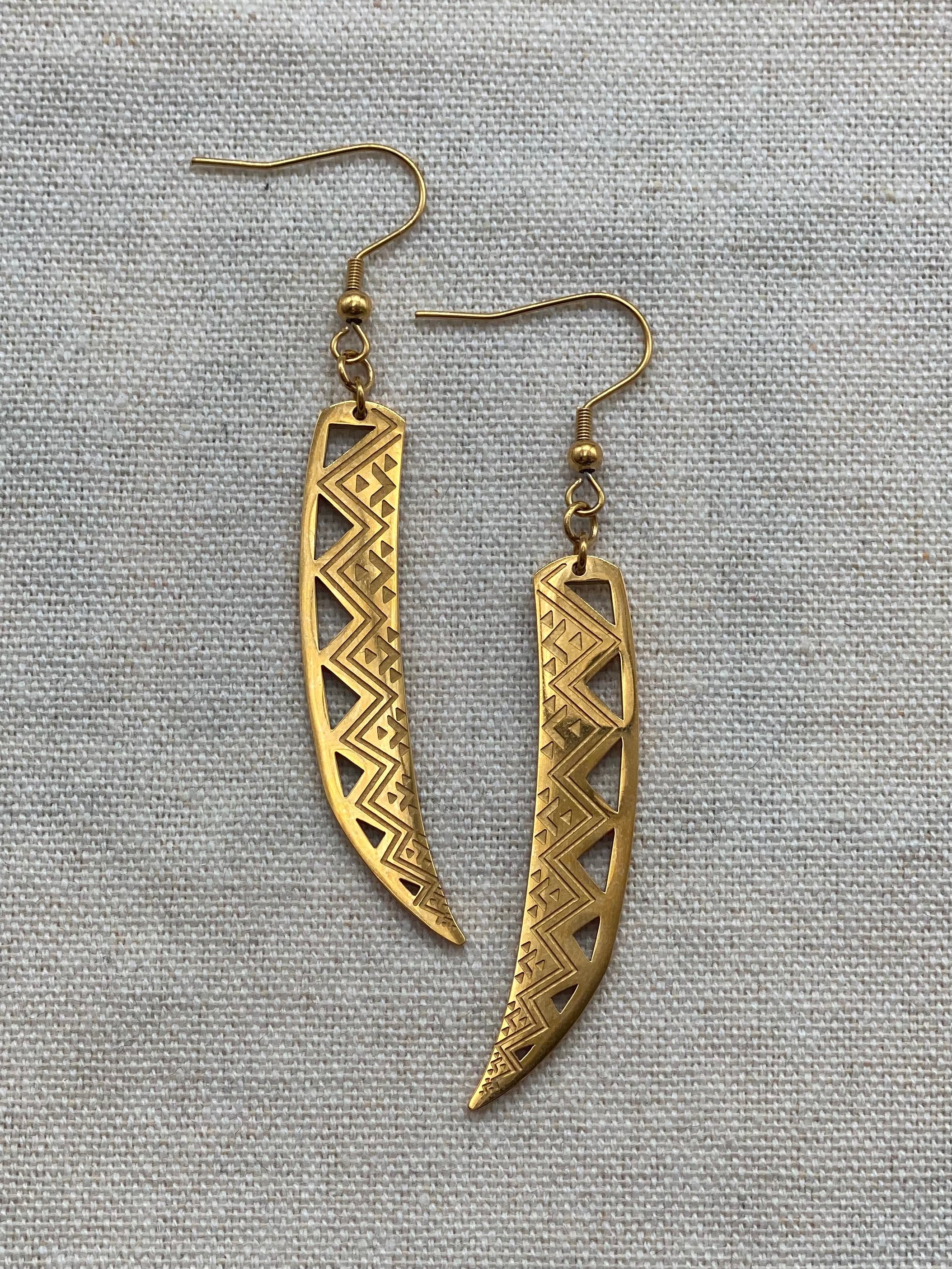 Metal Earrings – Māori by Design