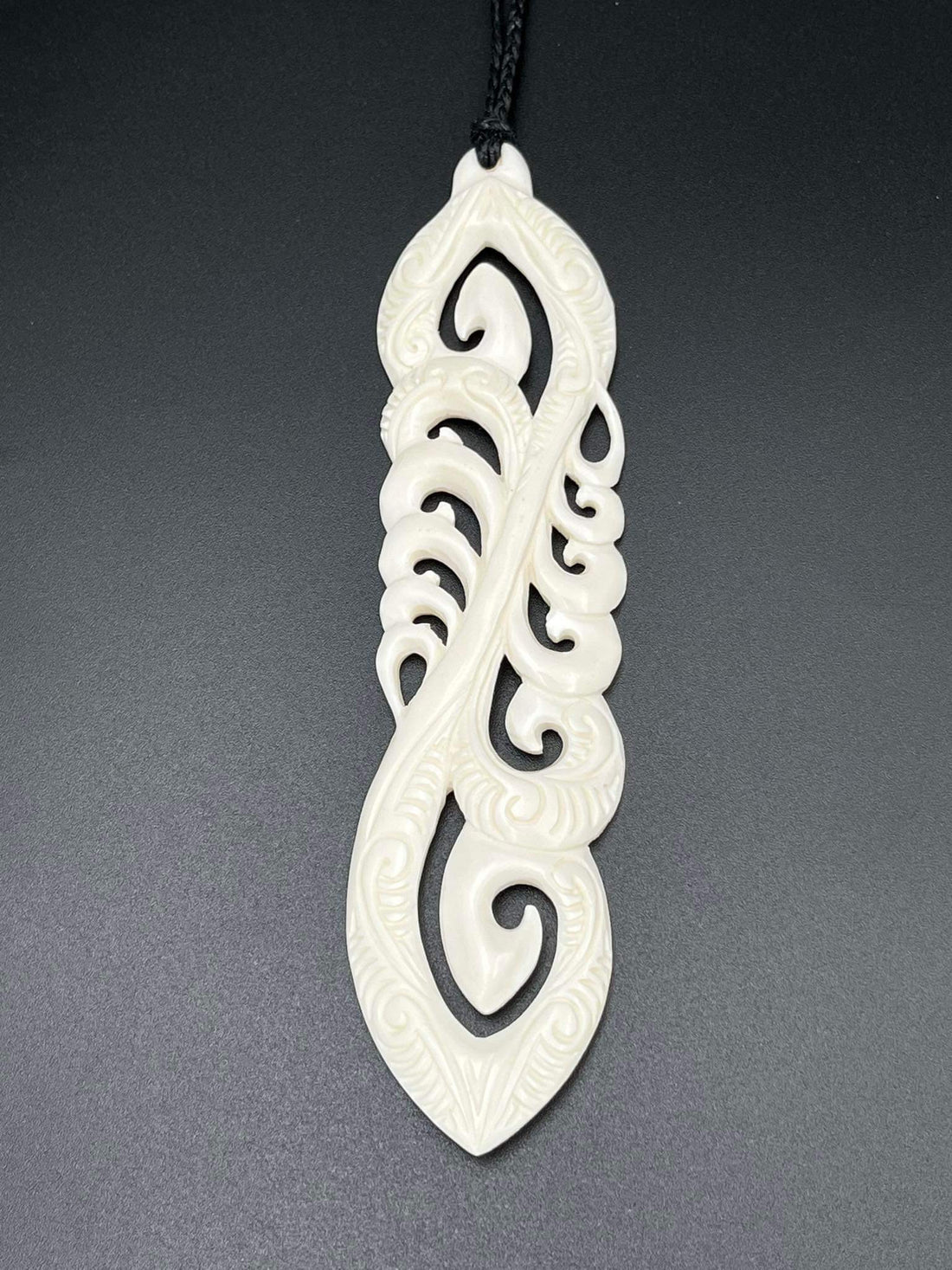 Handcrafted Bone Carving Necklaces from New Zealand