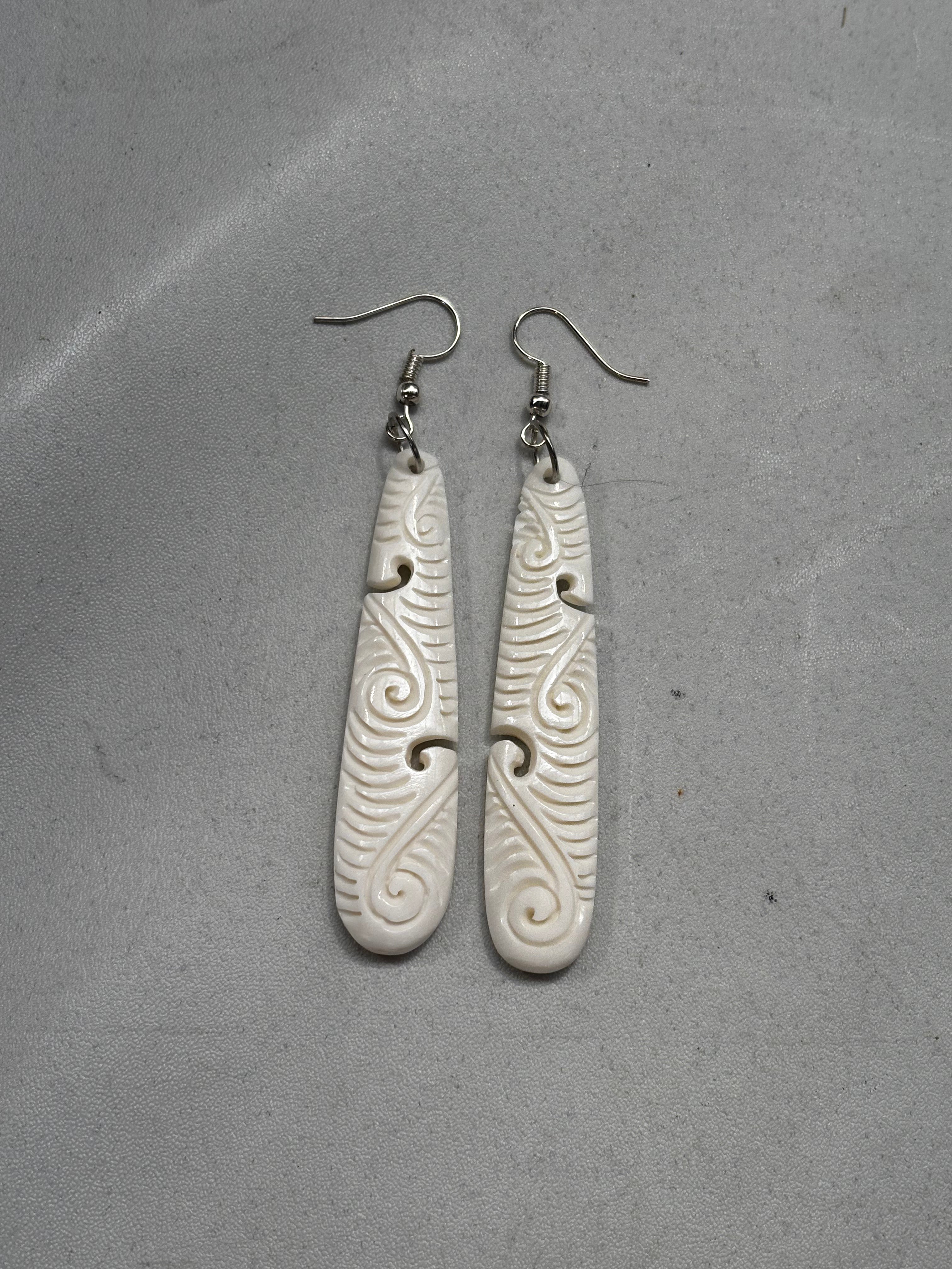 Roimata Bone Earrings – Māori by Design