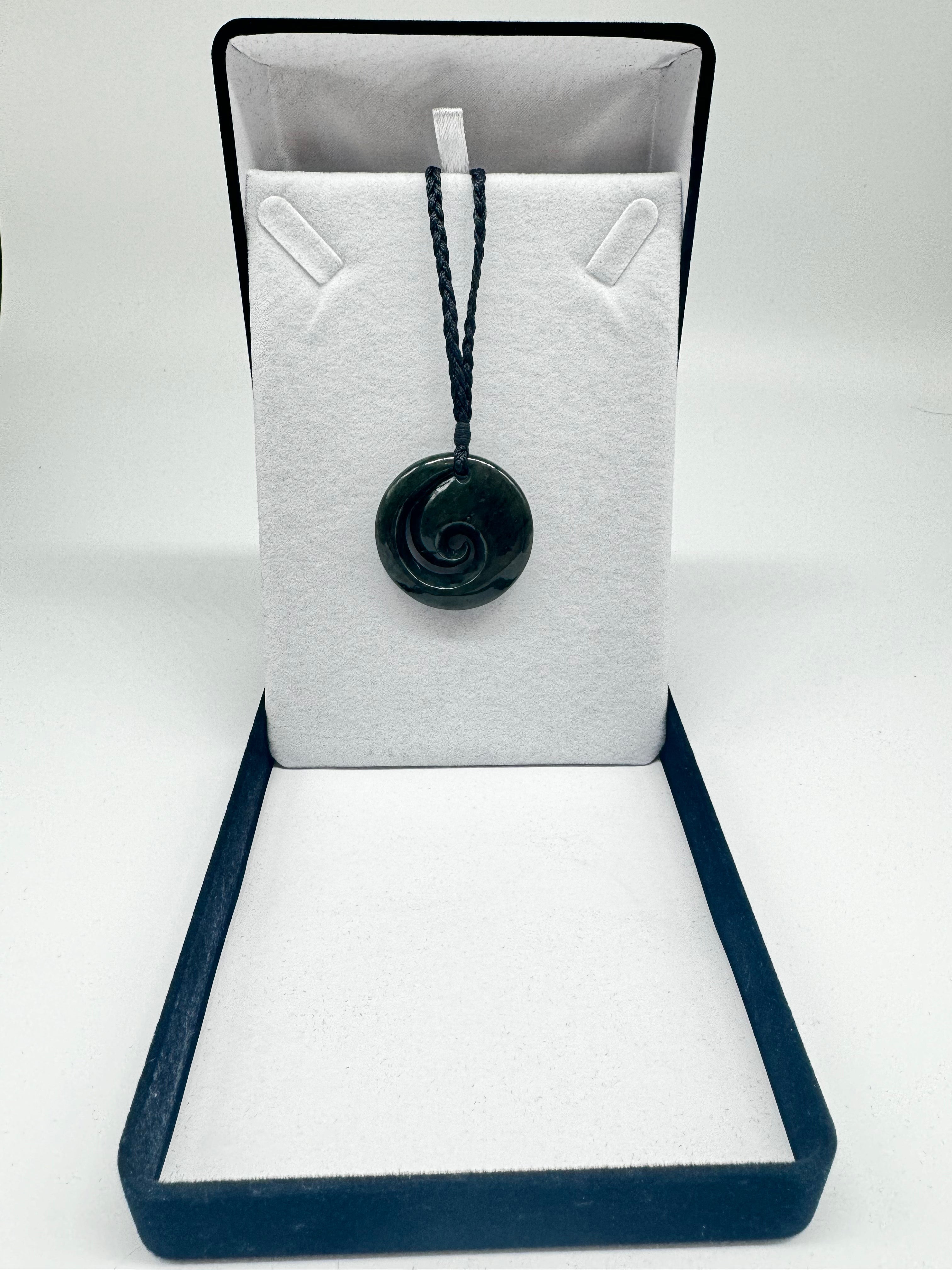 Koru Circle Pounamu Necklace – Māori by Design