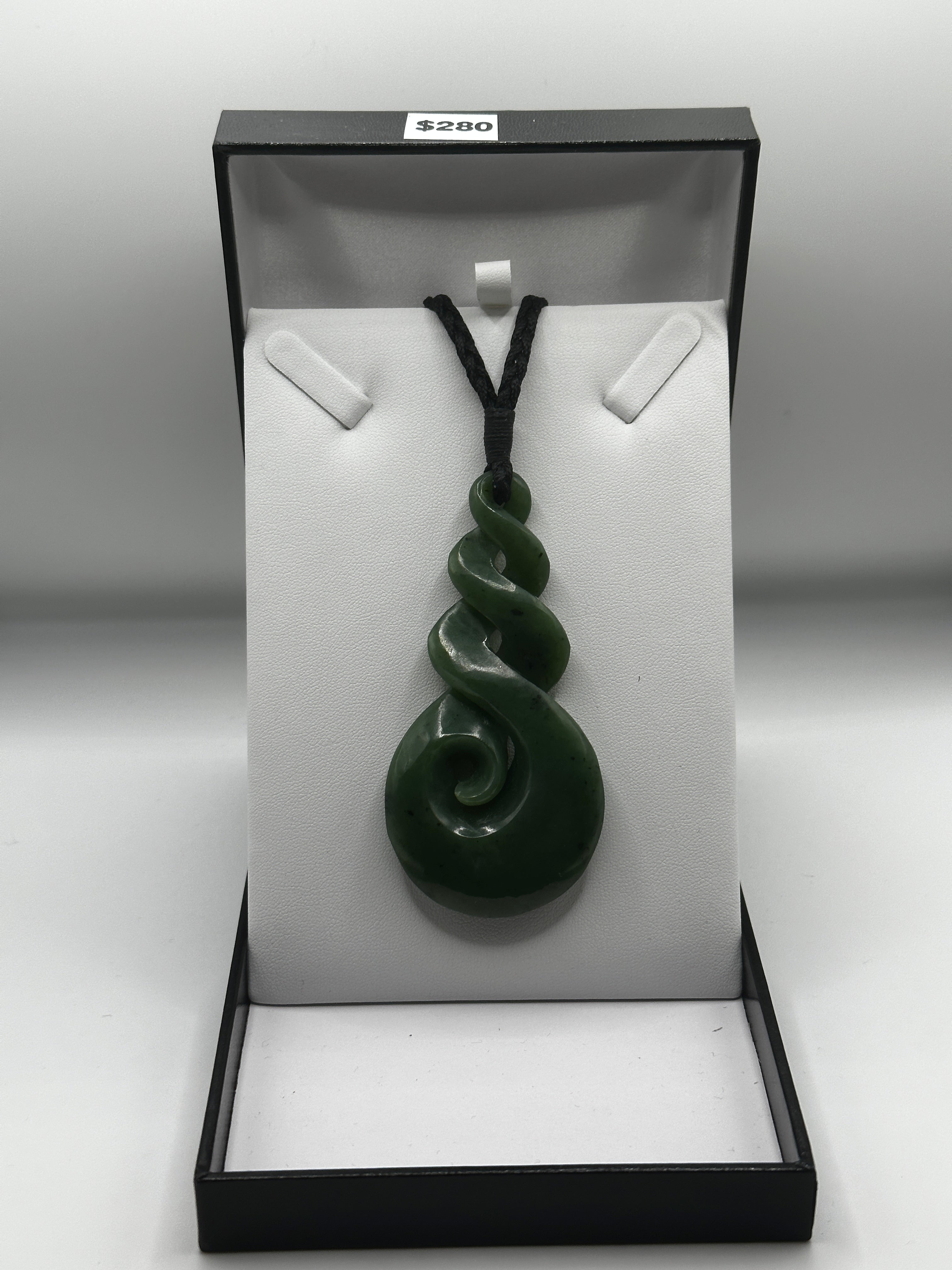 Triple Twist Koru Pounamu Necklace – Māori by Design