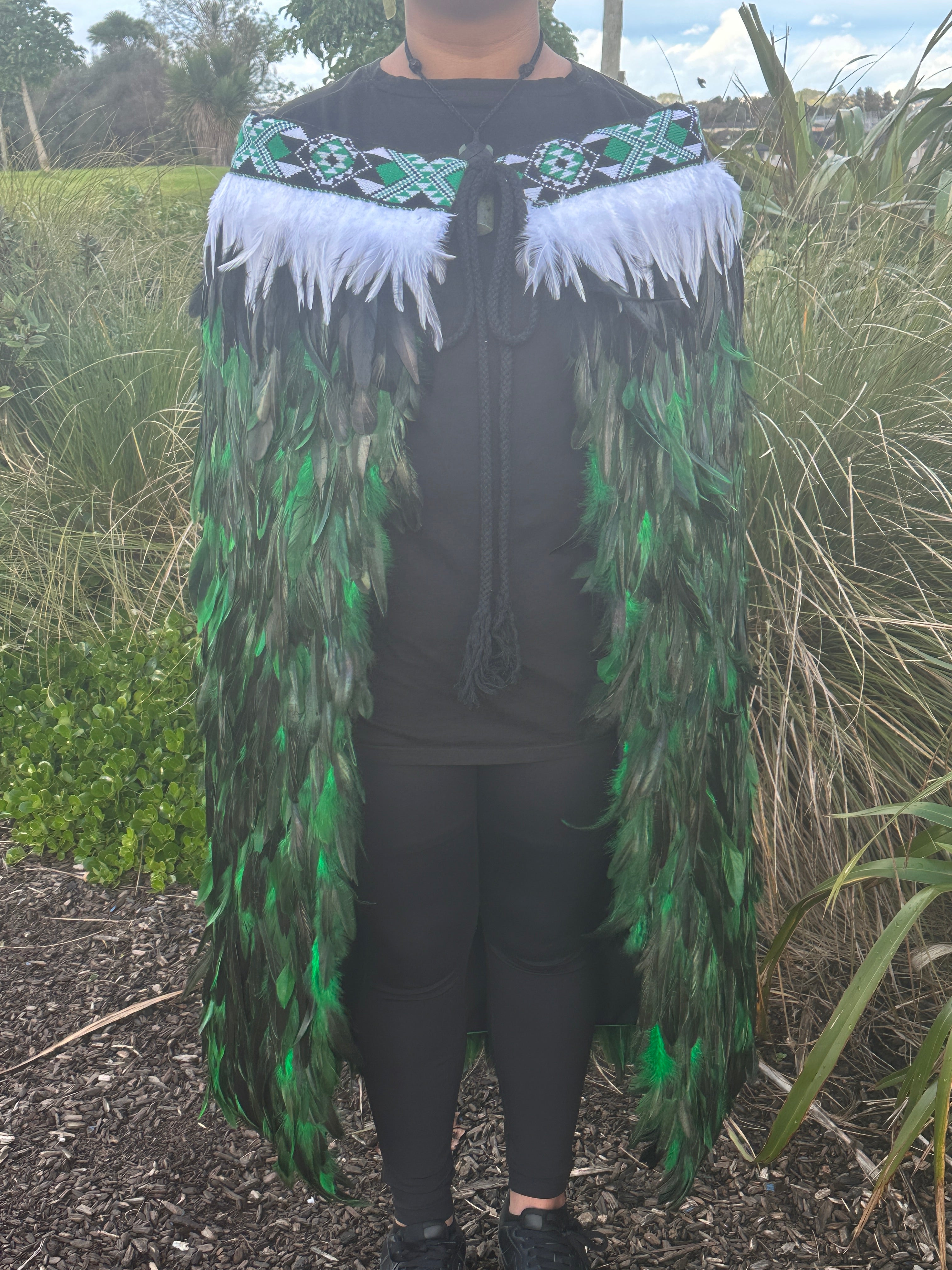 Korowai Adult Full Length- Green – Māori by Design