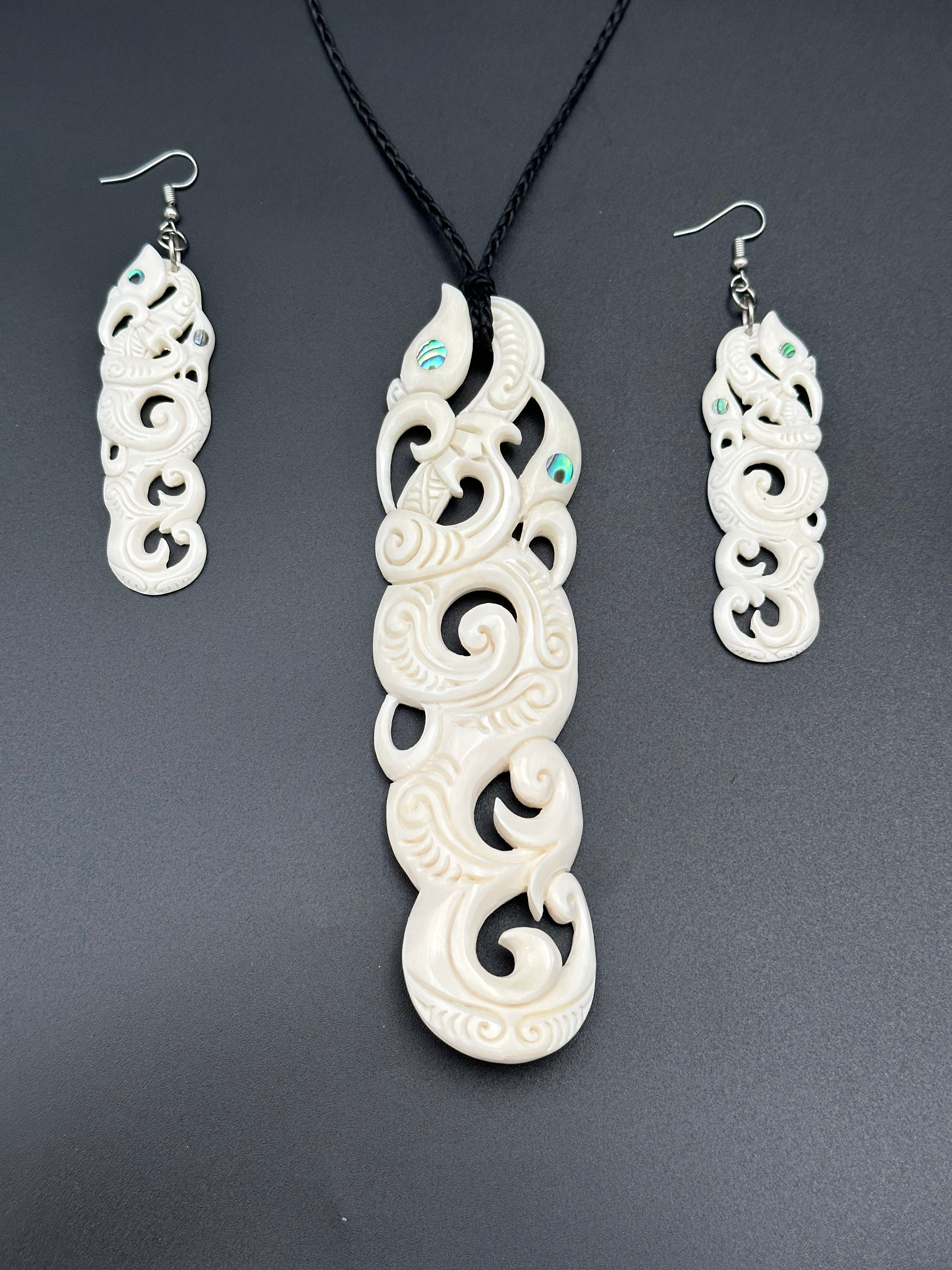 Bone Set (Necklace & Earrings) – Māori by Design
