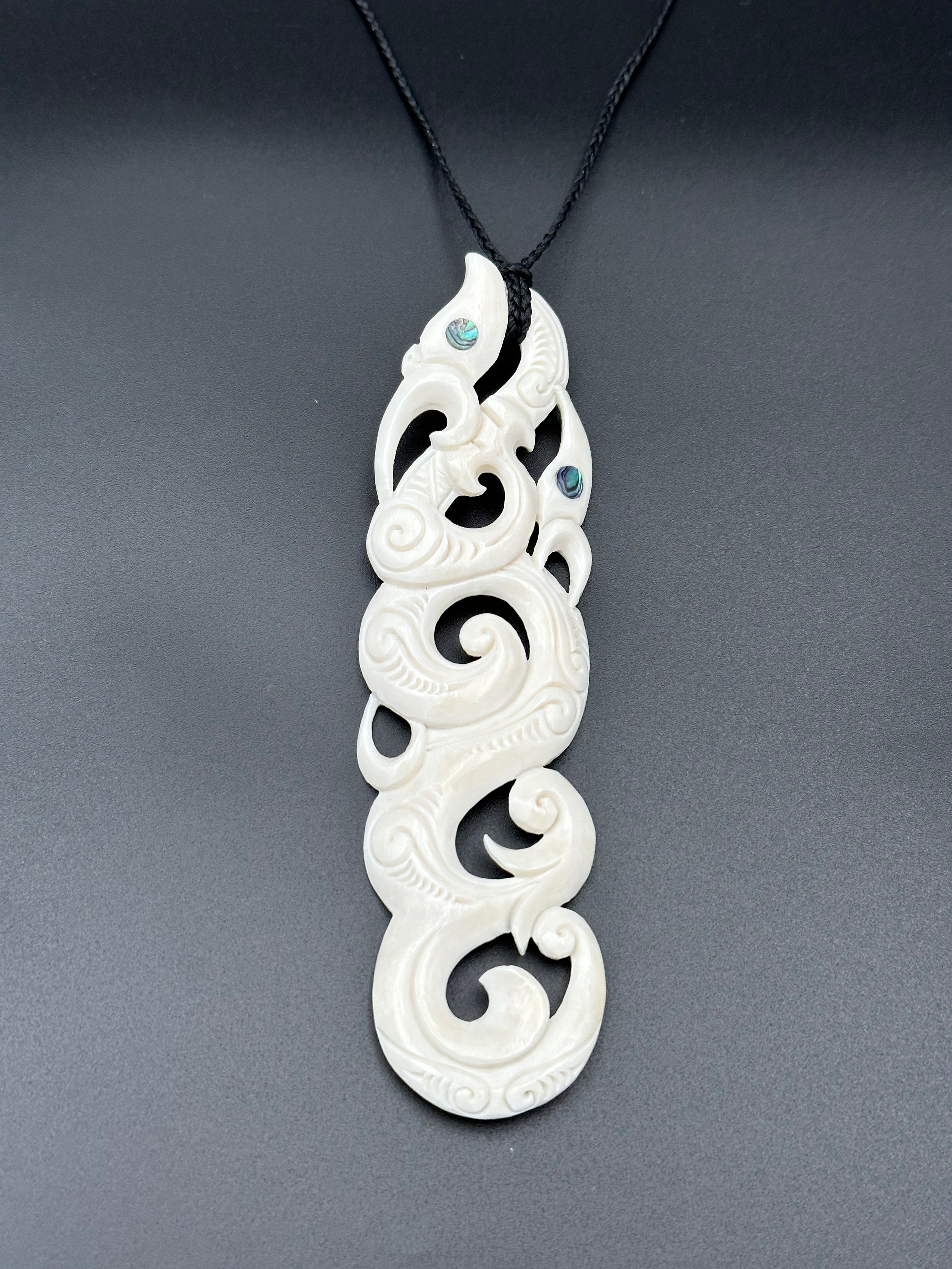Bone Necklace BN027 | Handcrafted Māori Jewelry – Māori by Design